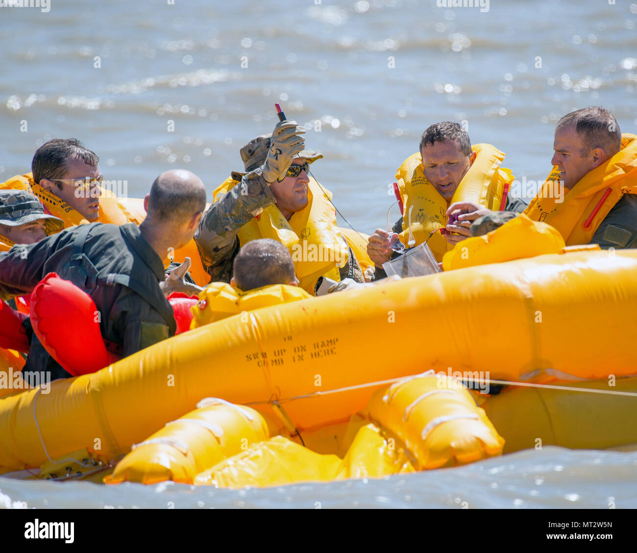 Rescue flares hi-res stock photography and images - Alamy