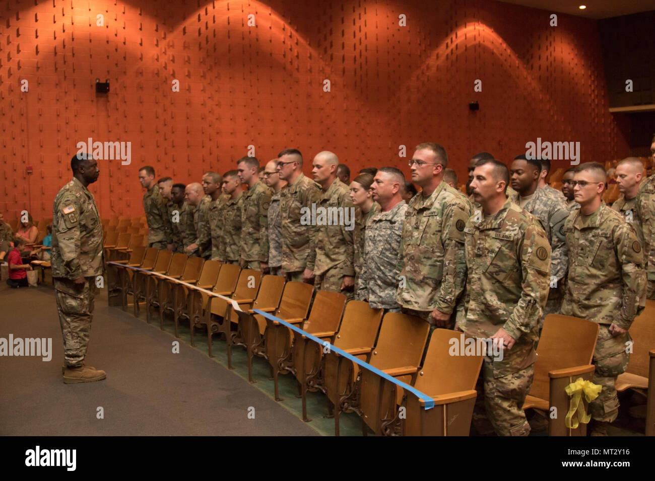 152nd mpco deployment 07222017 hi-res stock photography and images - Alamy