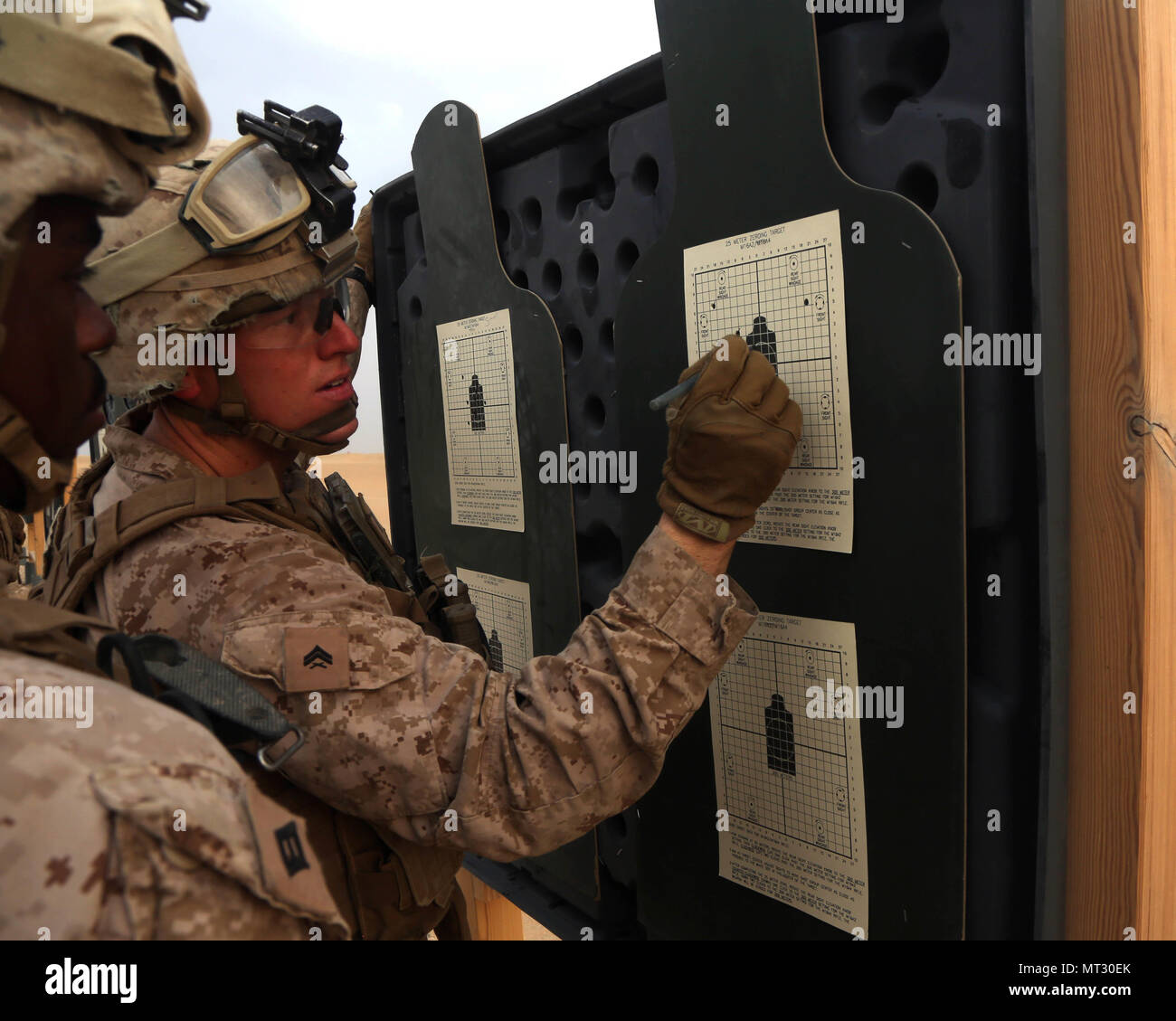 U s marine corps cpl charles hi-res stock photography and images - Alamy