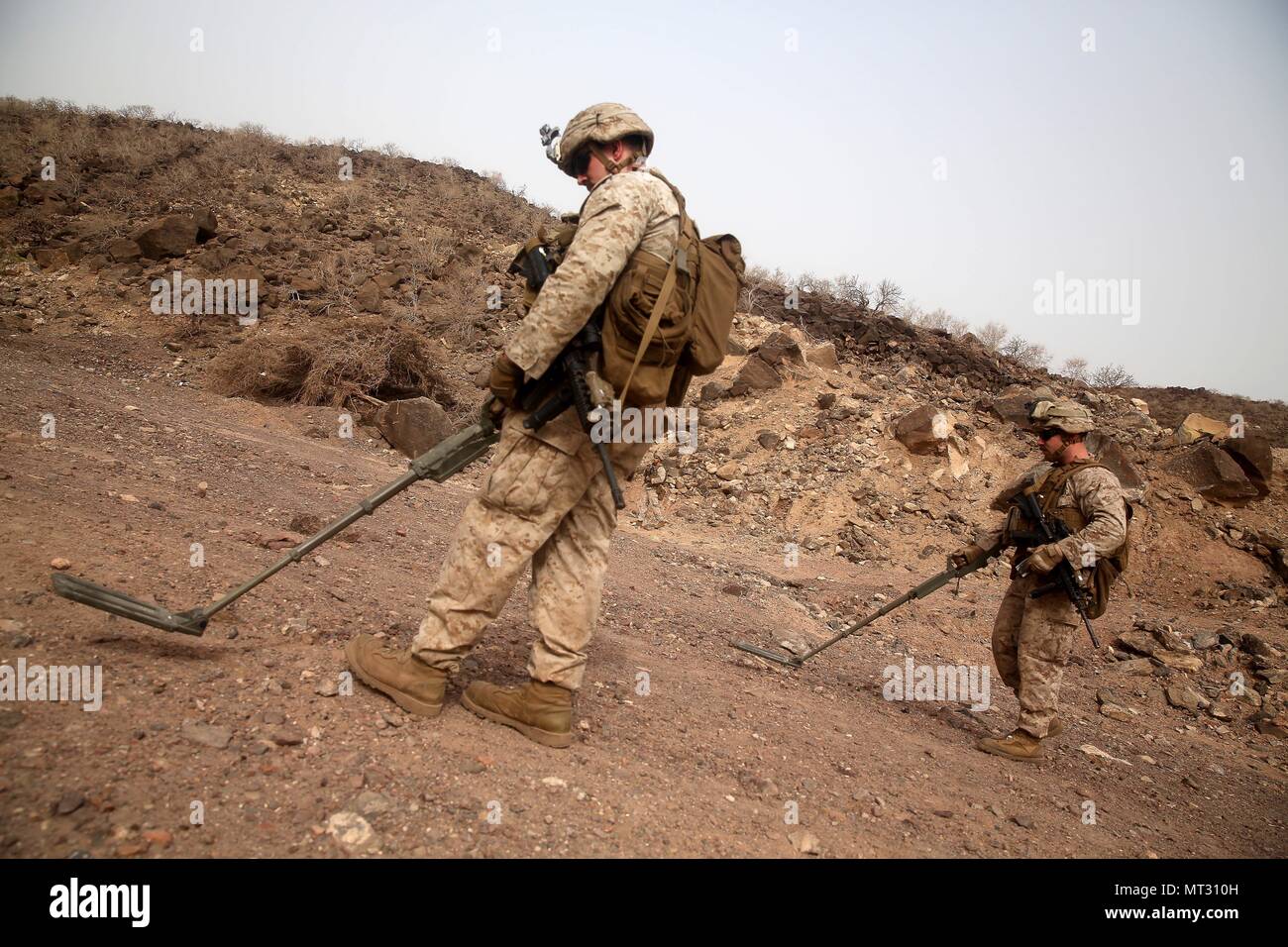 Using metal detectors hi-res stock photography and images - Alamy