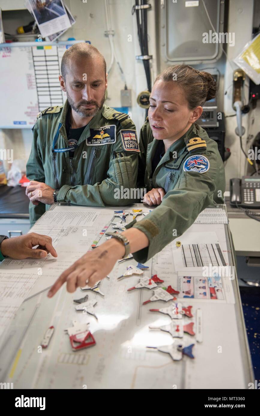 Elizabeth Capps High Resolution Stock Photography and Images - Alamy