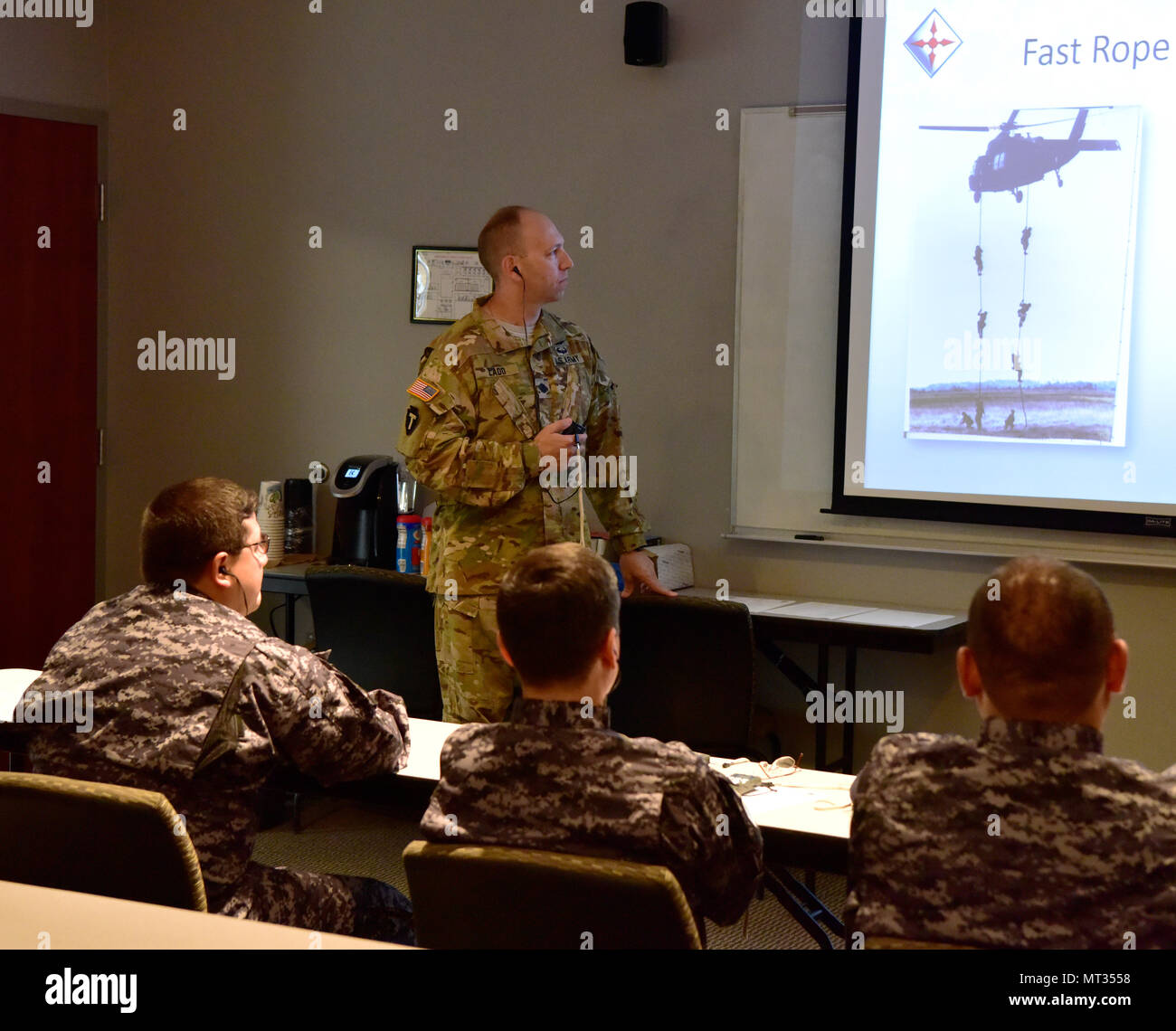 Ng aire hi-res stock photography and images - Alamy