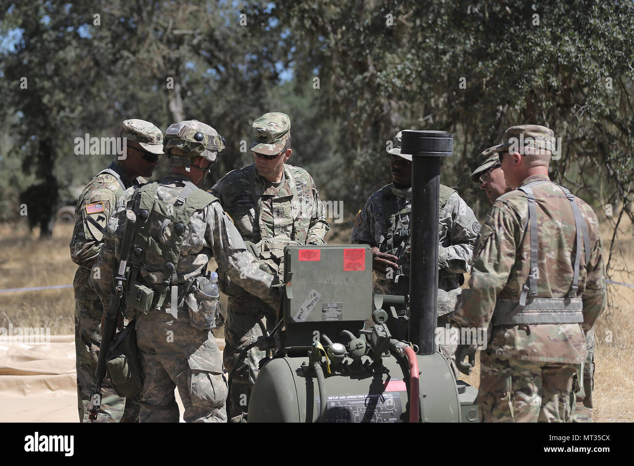 U.S. Army Reserve Soldiers of the 611th Quartermaster Company, based in ...