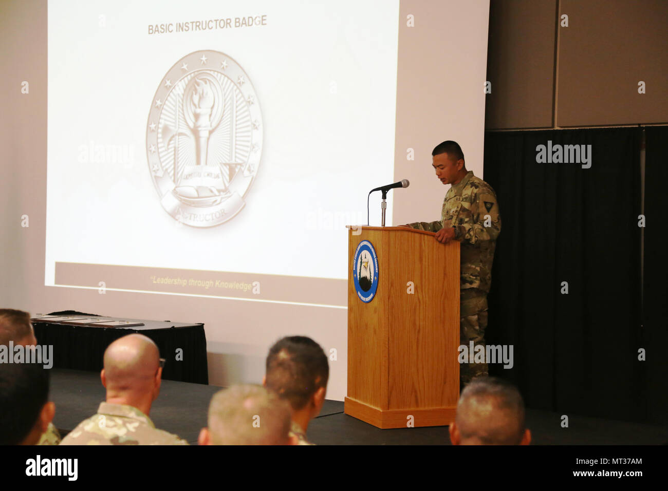 Soldiers participate in an Instructor Development and Recognition ...