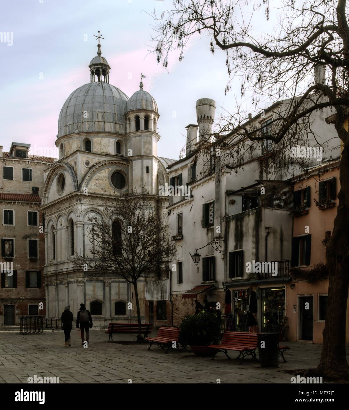 Synagogue in Venice's historical Ghetto Stock Photo - Alamy