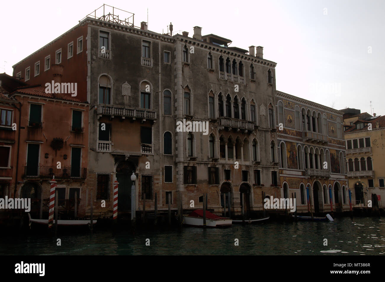 Canal-front building in Venice Stock Photo - Alamy