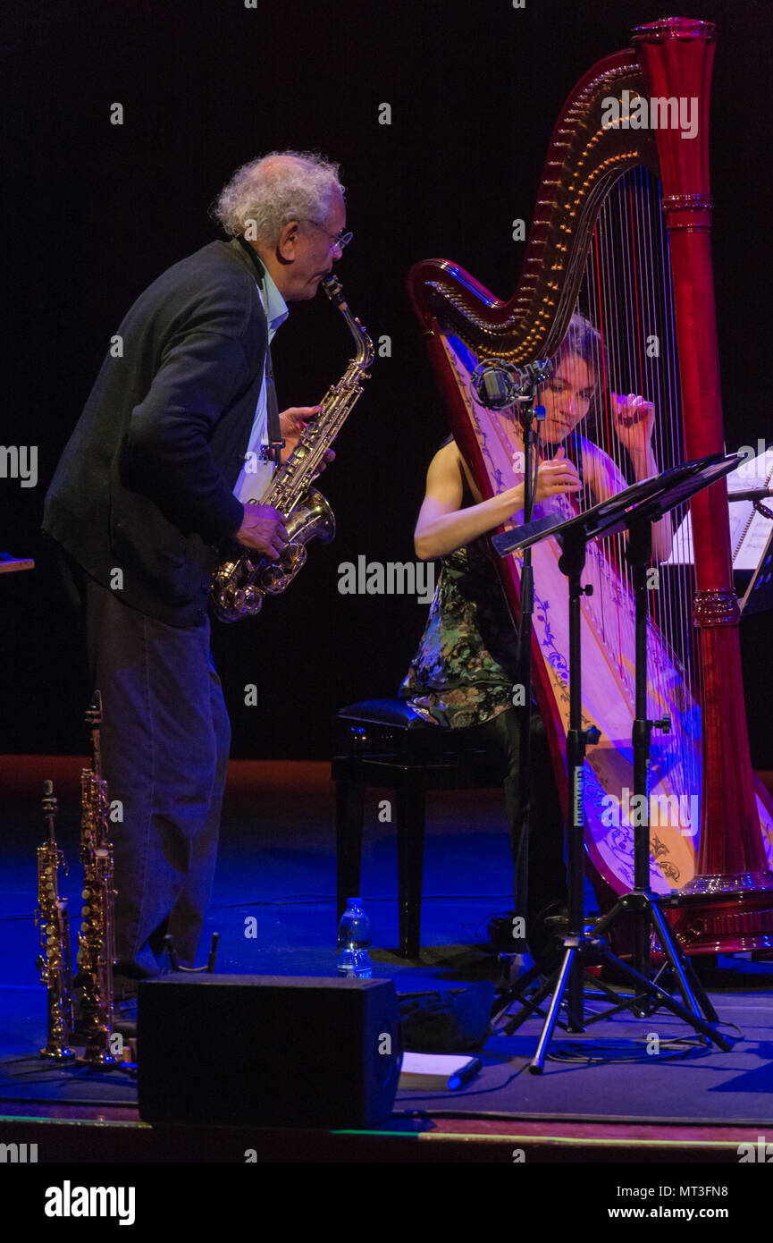 Dan peck tuba hi-res stock photography and images - Alamy