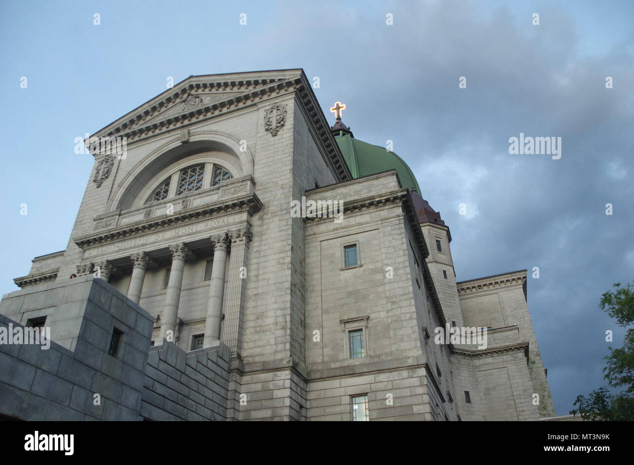 Saint Joseph's Du Mont-Royal Stock Photo - Alamy