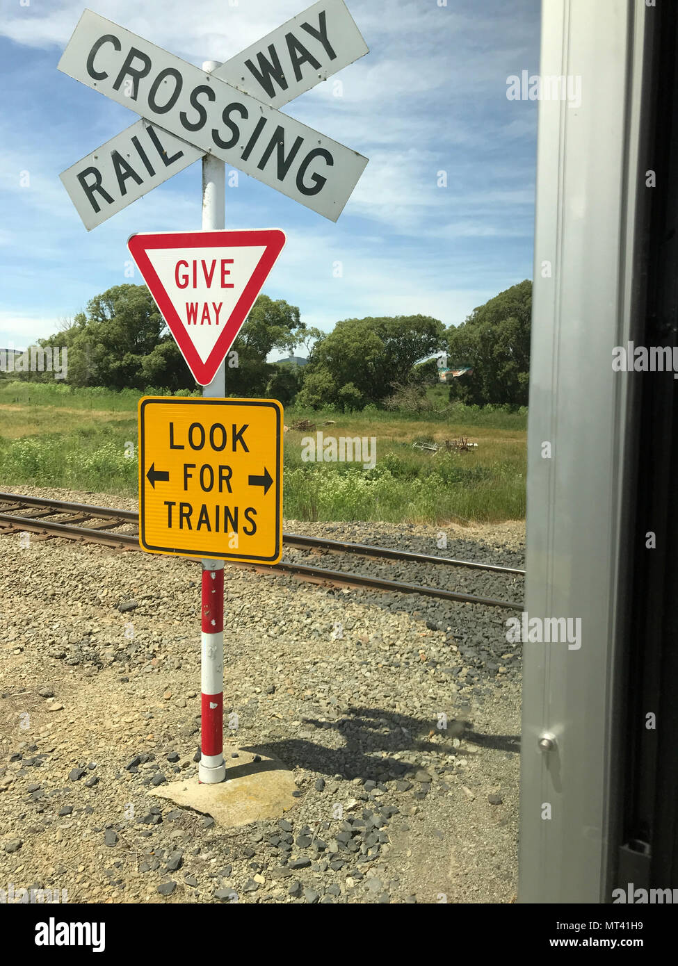 Keep crossing clear sign hi-res stock photography and images - Alamy