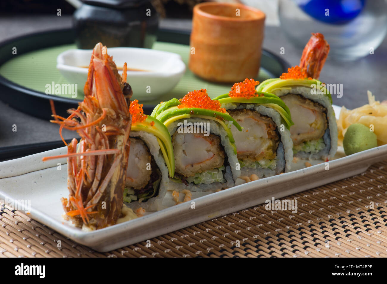 dragon roll king prawn sushi Stock Photo - Alamy