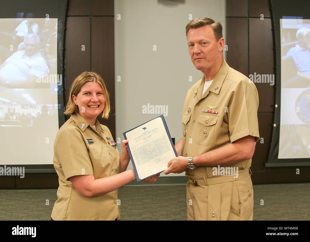 170725-N-PU674-021 (July 25, 2017) Yeoman 1st Class Jennifer Zeravsky ...