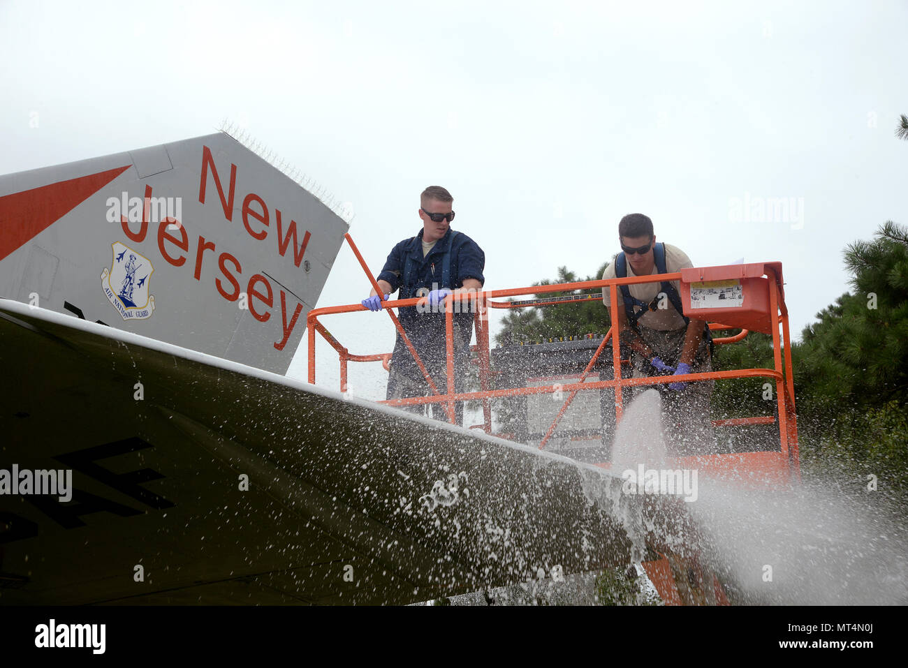 U.S. Air Force Staff Sgt. Eric A. Daywalt (left), 177th Maintenance ...