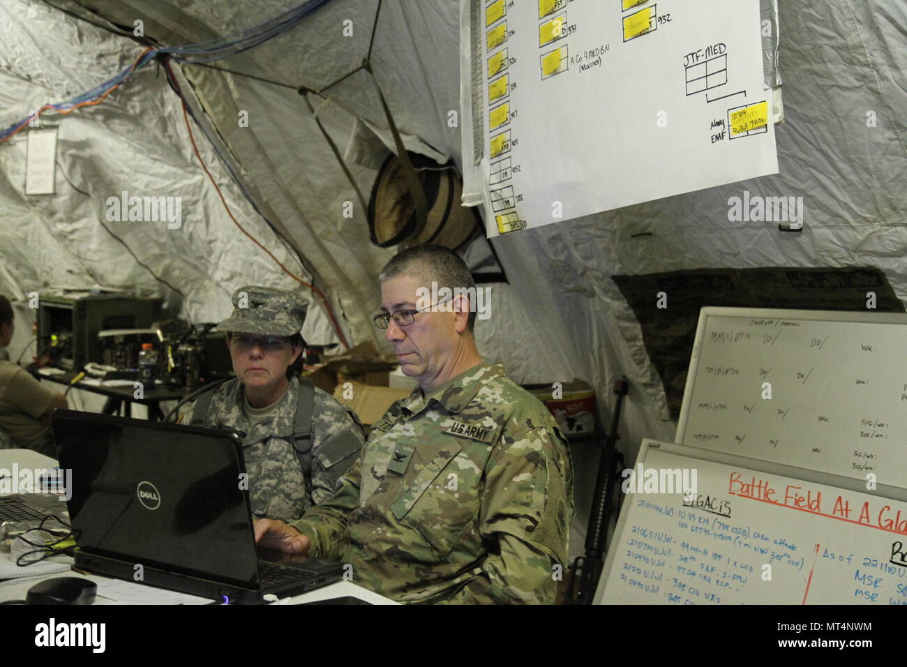 332nd med bde hi-res stock photography and images - Alamy