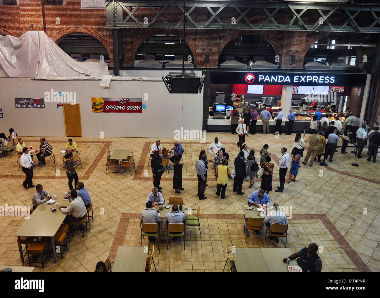 Panda express food court hi-res stock photography and images - Alamy