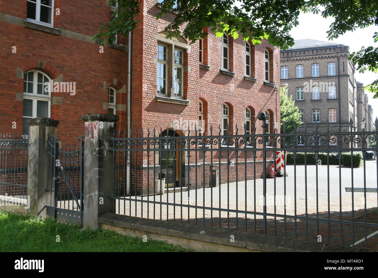 Federal office for migration hi-res stock photography and images - Alamy