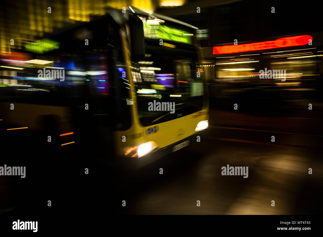 Berlin germany bus bvg hi-res stock photography and images - Alamy