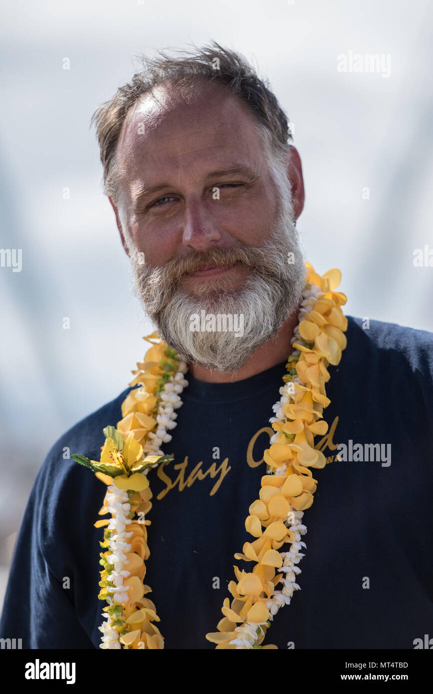 170727-N-KC128-0412 PEARL HARBOR, Hawaii (July 27, 2017) Chris Ryder, a ...