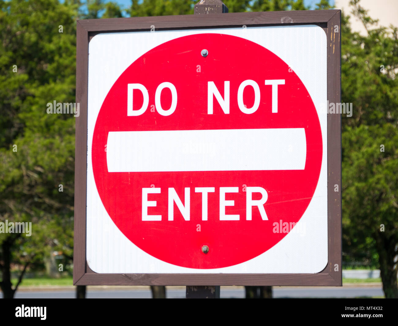 Do not enter sign in a city Stock Photo - Alamy