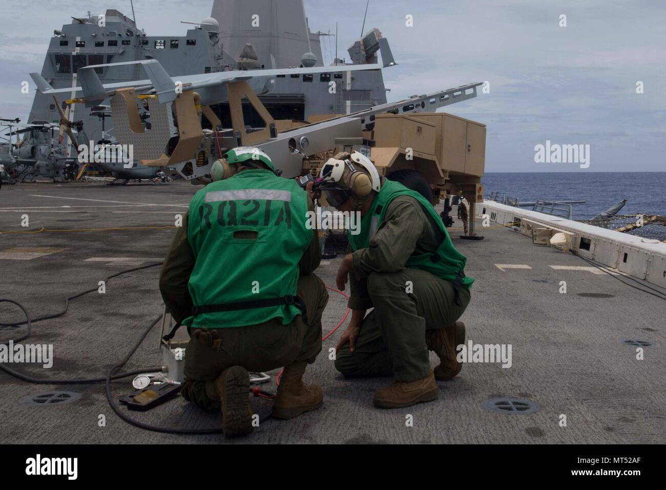 15th marine expeditionary units aviation combat element hi-res stock ...