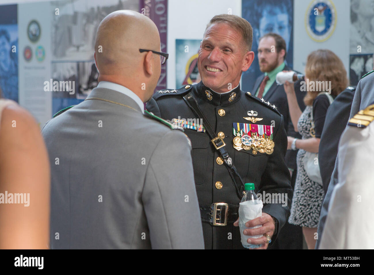 Lieutenant general robert s walsh hi-res stock photography and images ...