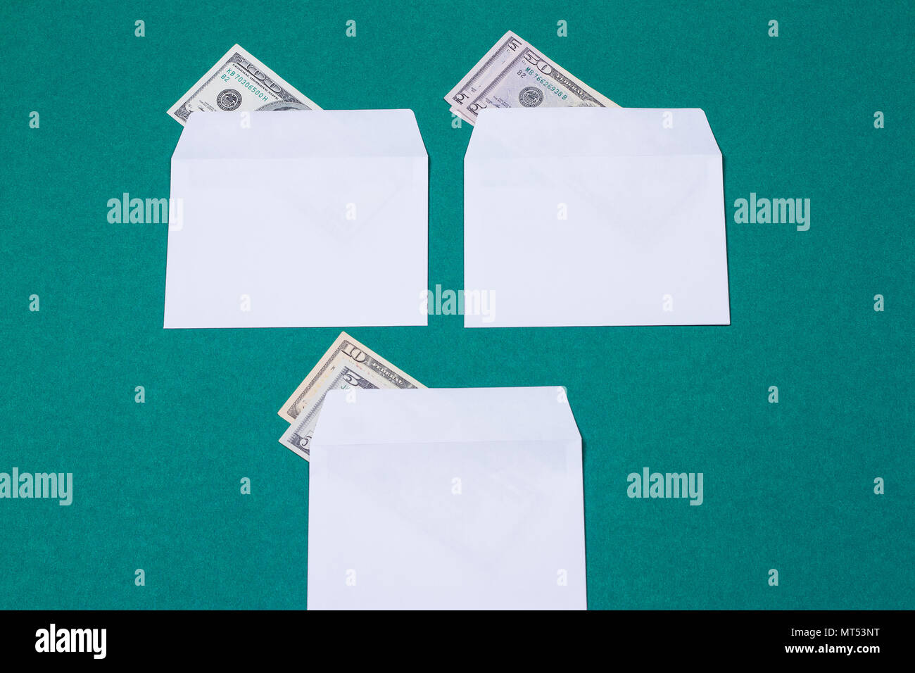 Whiteenvelope hi-res stock photography and images - Alamy