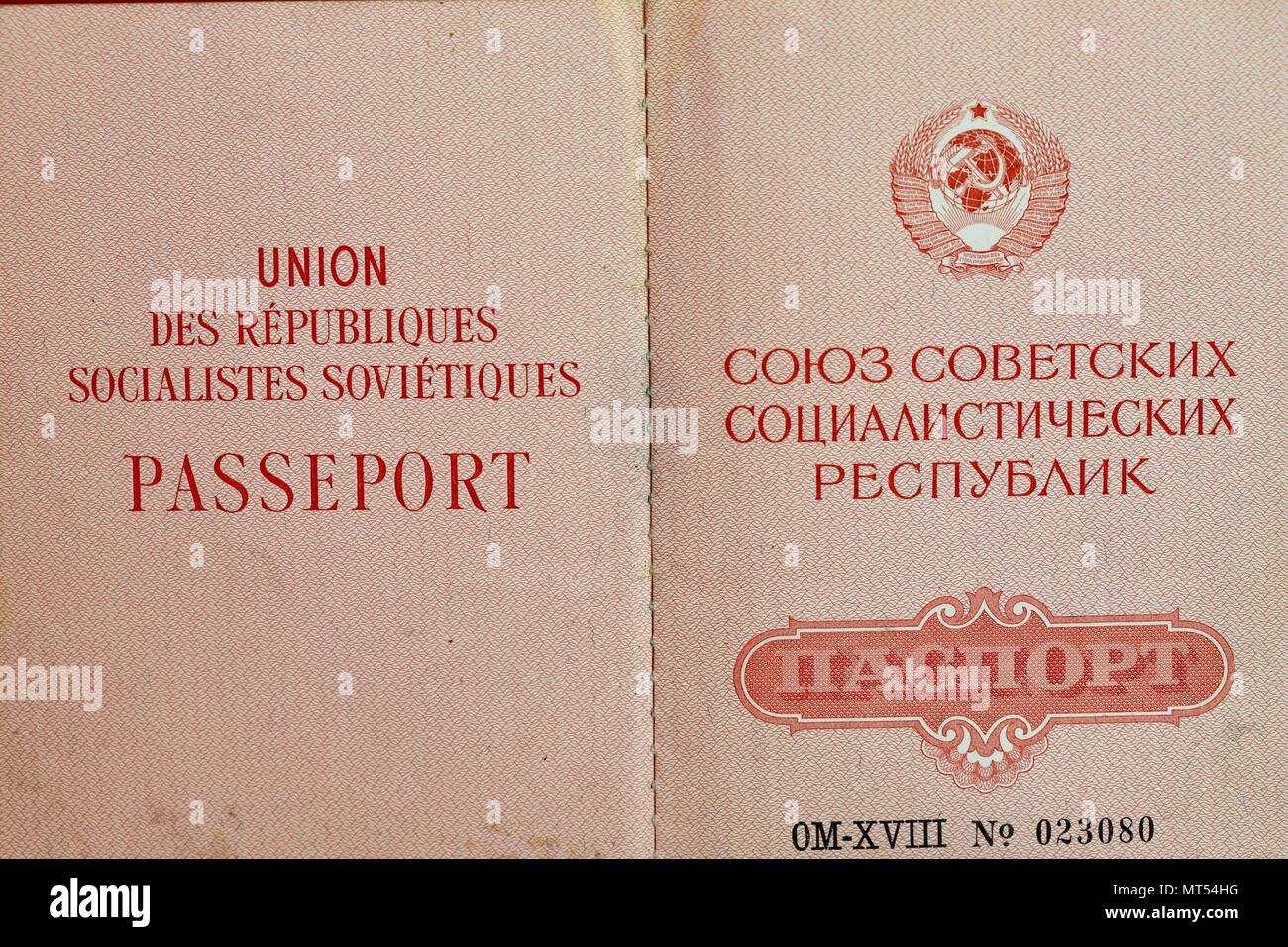 1980s/ 1990s CCCP / USSR/ Soviet / Russian passport issued to a female ...