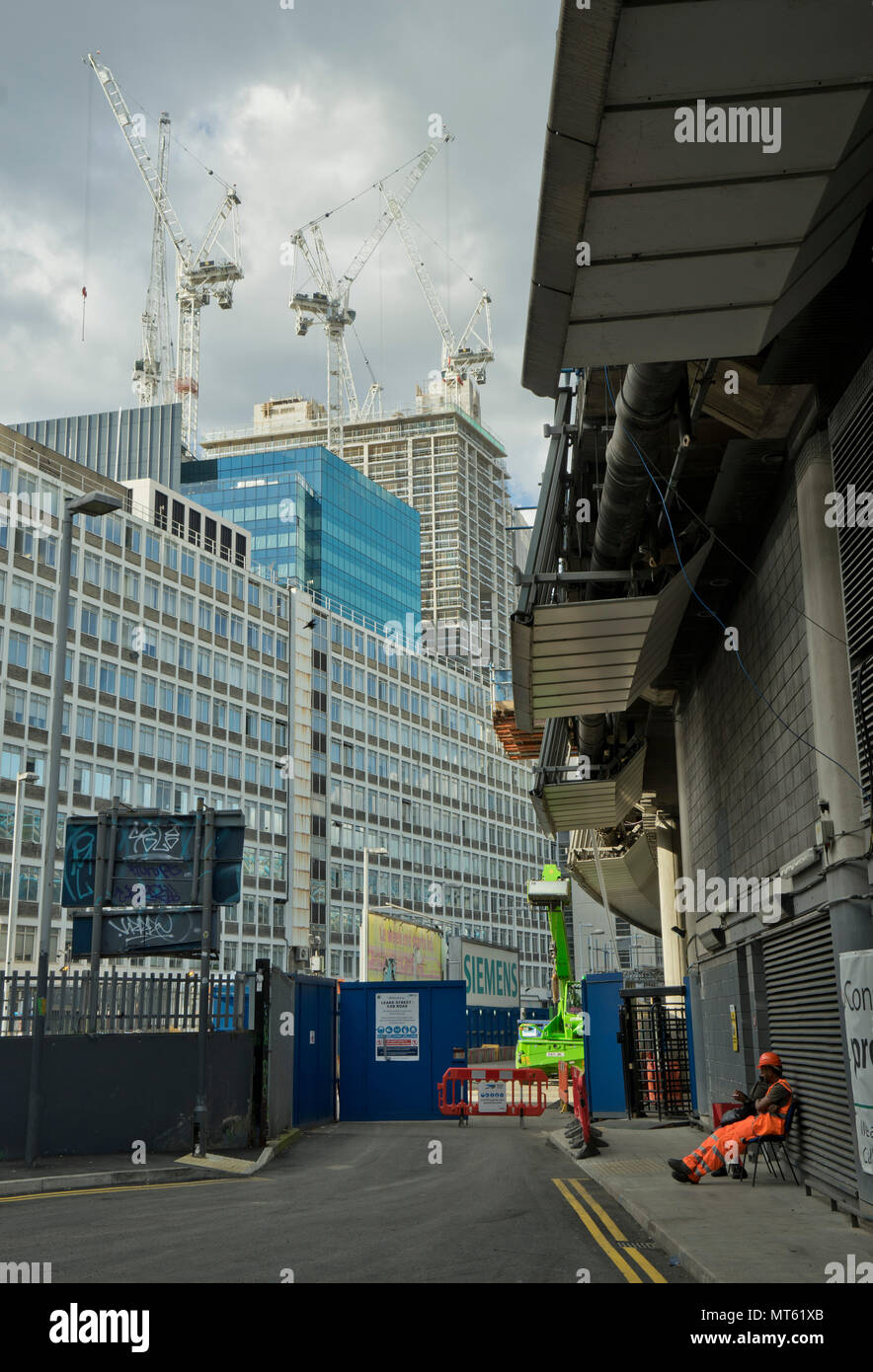 London waterloo station being built hi-res stock photography and images ...