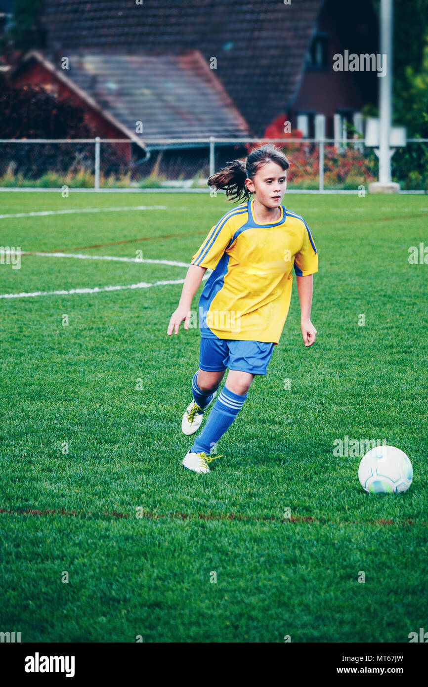 Girls Soccer Kick High Resolution Stock Photography and Images - Alamy