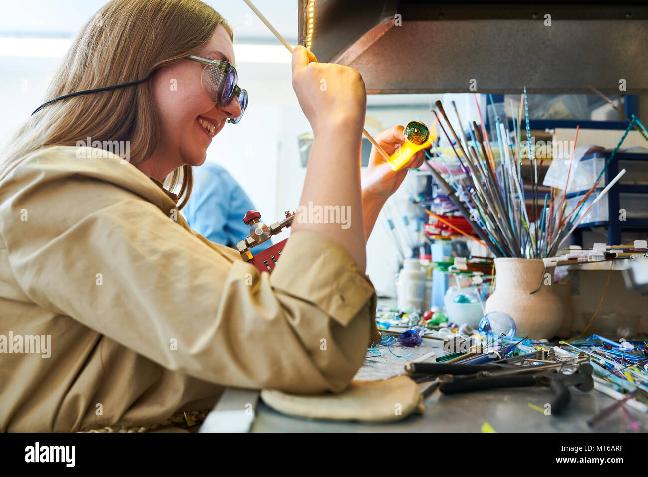 Smiling artist hi-res stock photography and images - Alamy