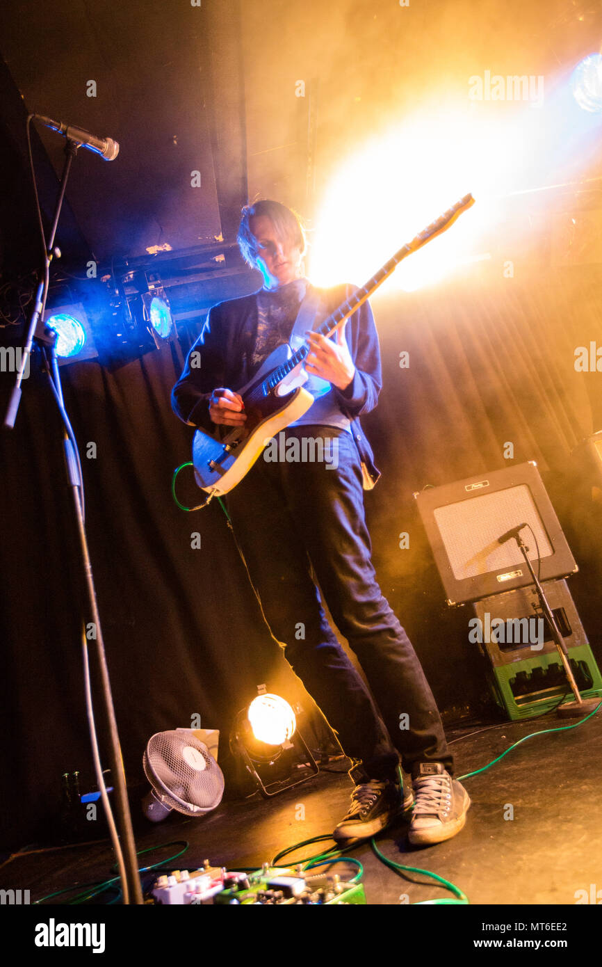 Lazy musician hi-res stock photography and images - Alamy