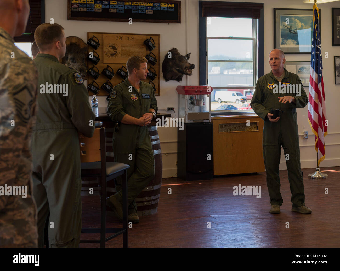 390th ecs hi-res stock photography and images - Alamy