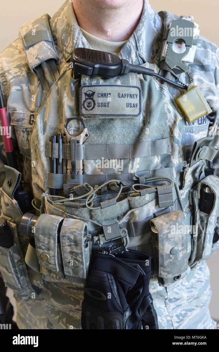 Bangor air national guard base hi-res stock photography and images - Alamy