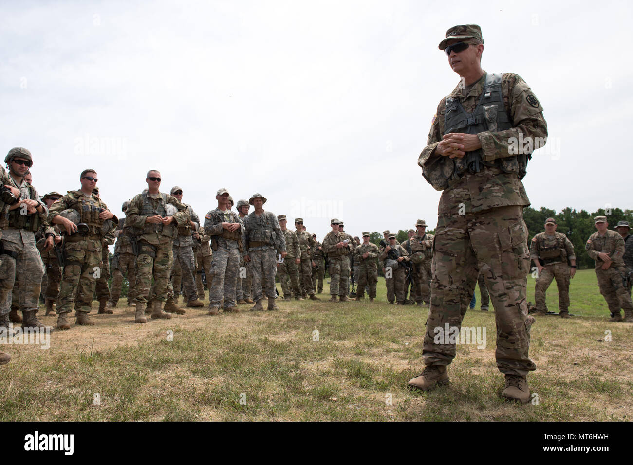 Lt gen daniel r hokanson hi-res stock photography and images - Alamy