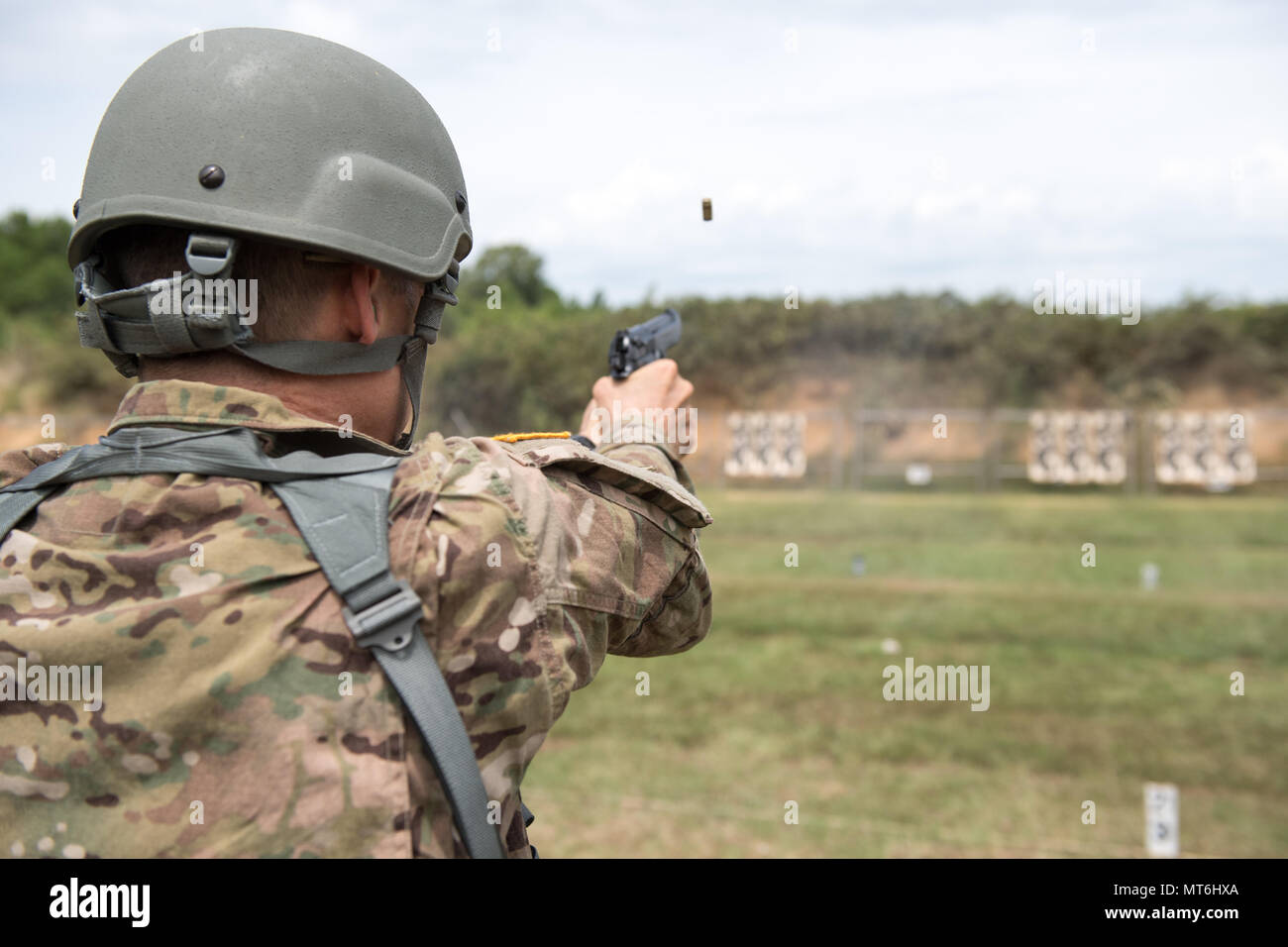 Lt gen daniel r hokanson hi-res stock photography and images - Alamy