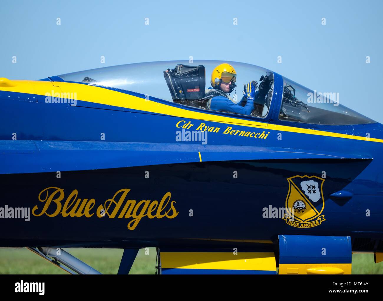 U.S. Navy Cmdr. Ryan Bernacchi, Blue Angels commanding officer ...
