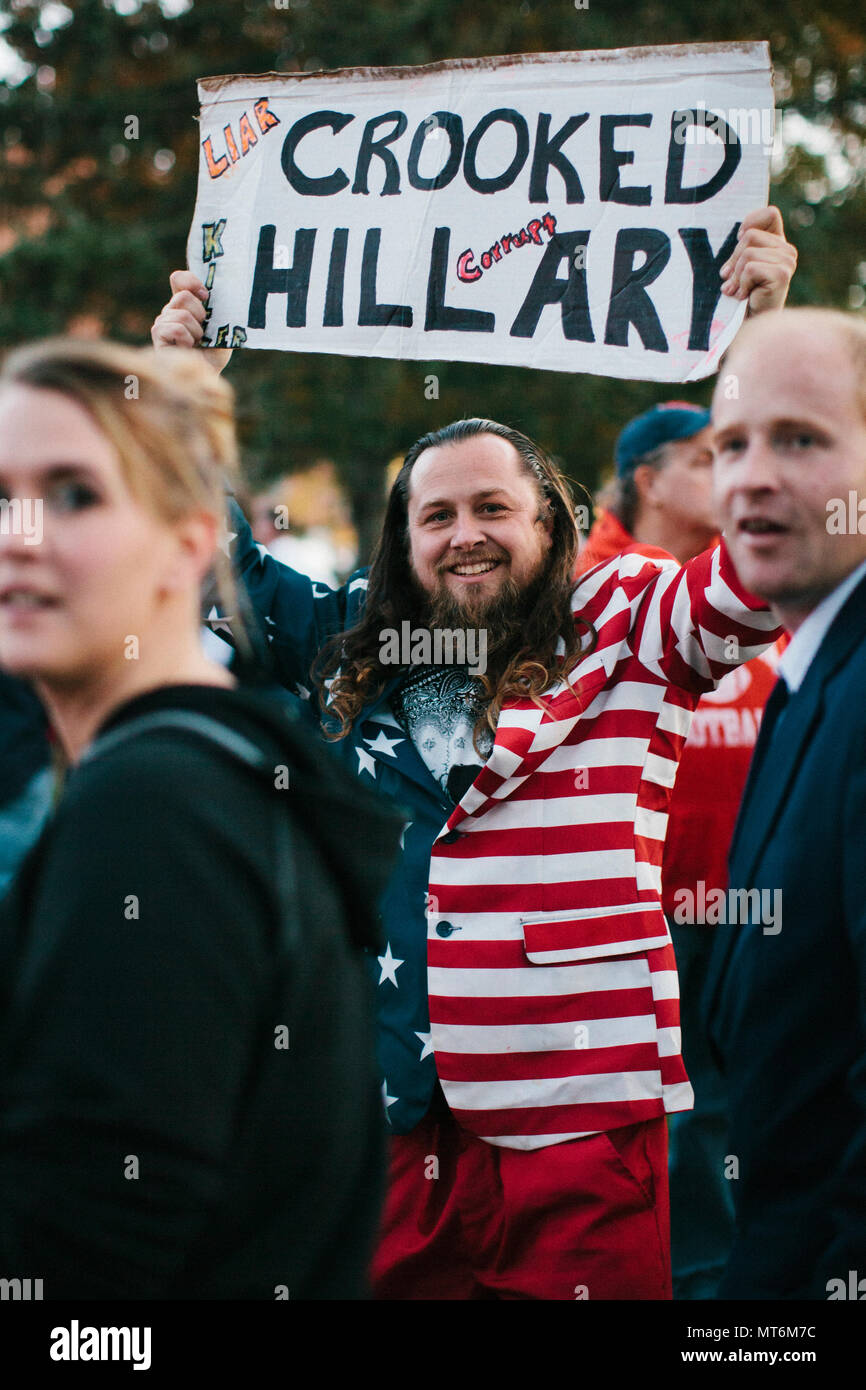 Supporters wait outside Zorn Arena in Eau Claire, Wisconsin to see ...
