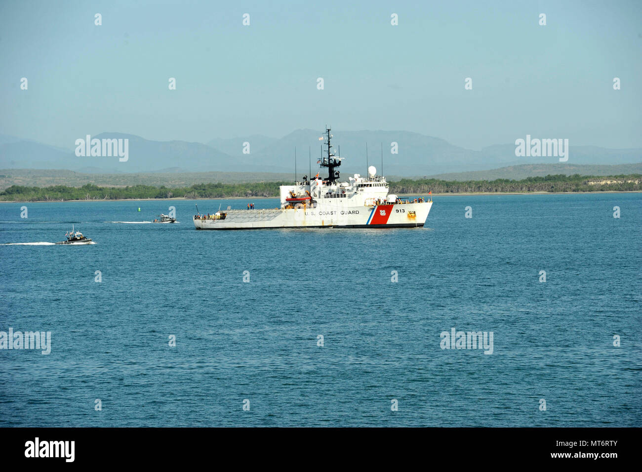 Transportable port security boat hi-res stock photography and images ...