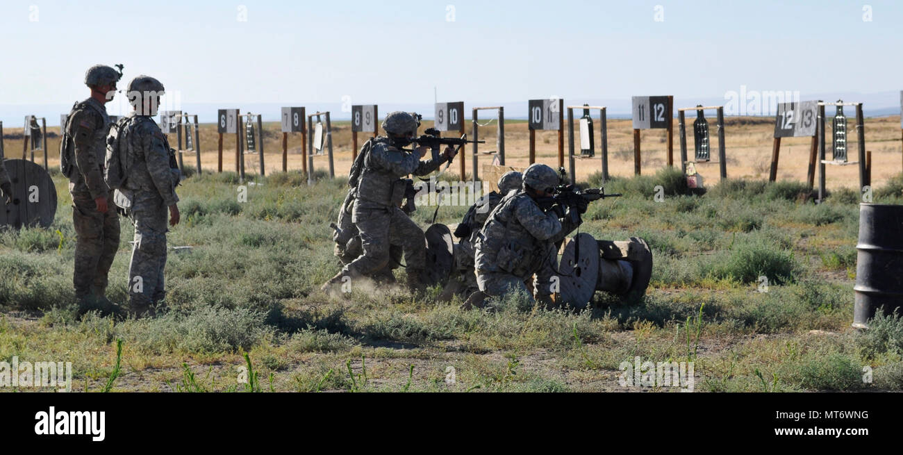 Bounding marksmanship hi-res stock photography and images - Alamy