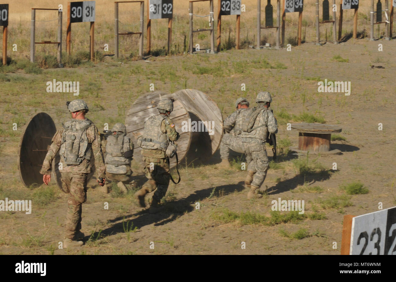 Bounding marksmanship hi-res stock photography and images - Alamy