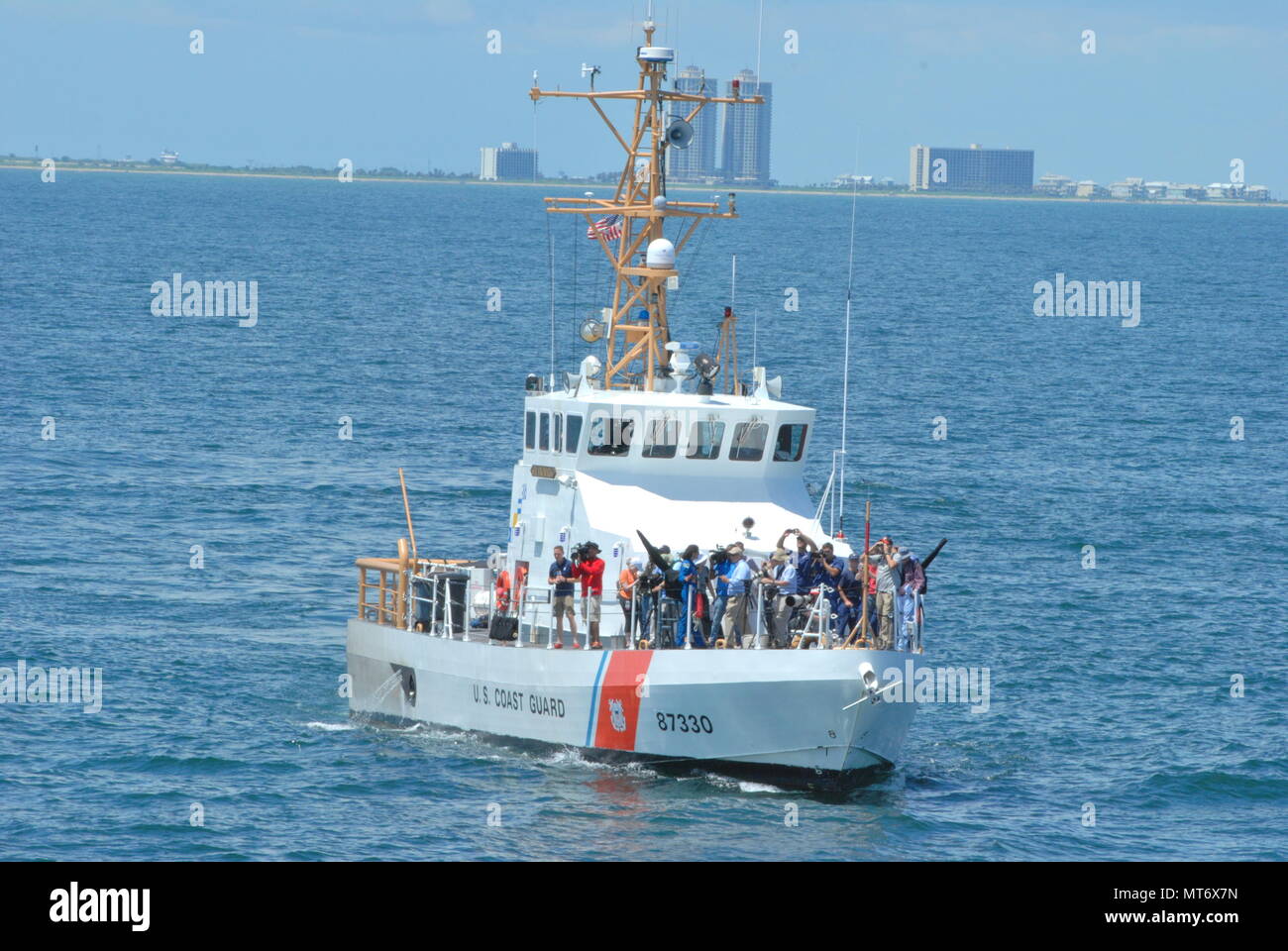 Coast Guard assists NASA astronauts and personnel with egress training ...