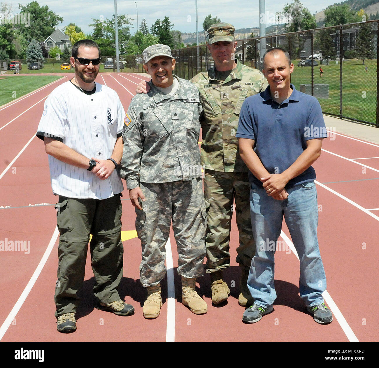 U.S. Army Sgt. David Rodarte, left center, Recruiting and Retention ...