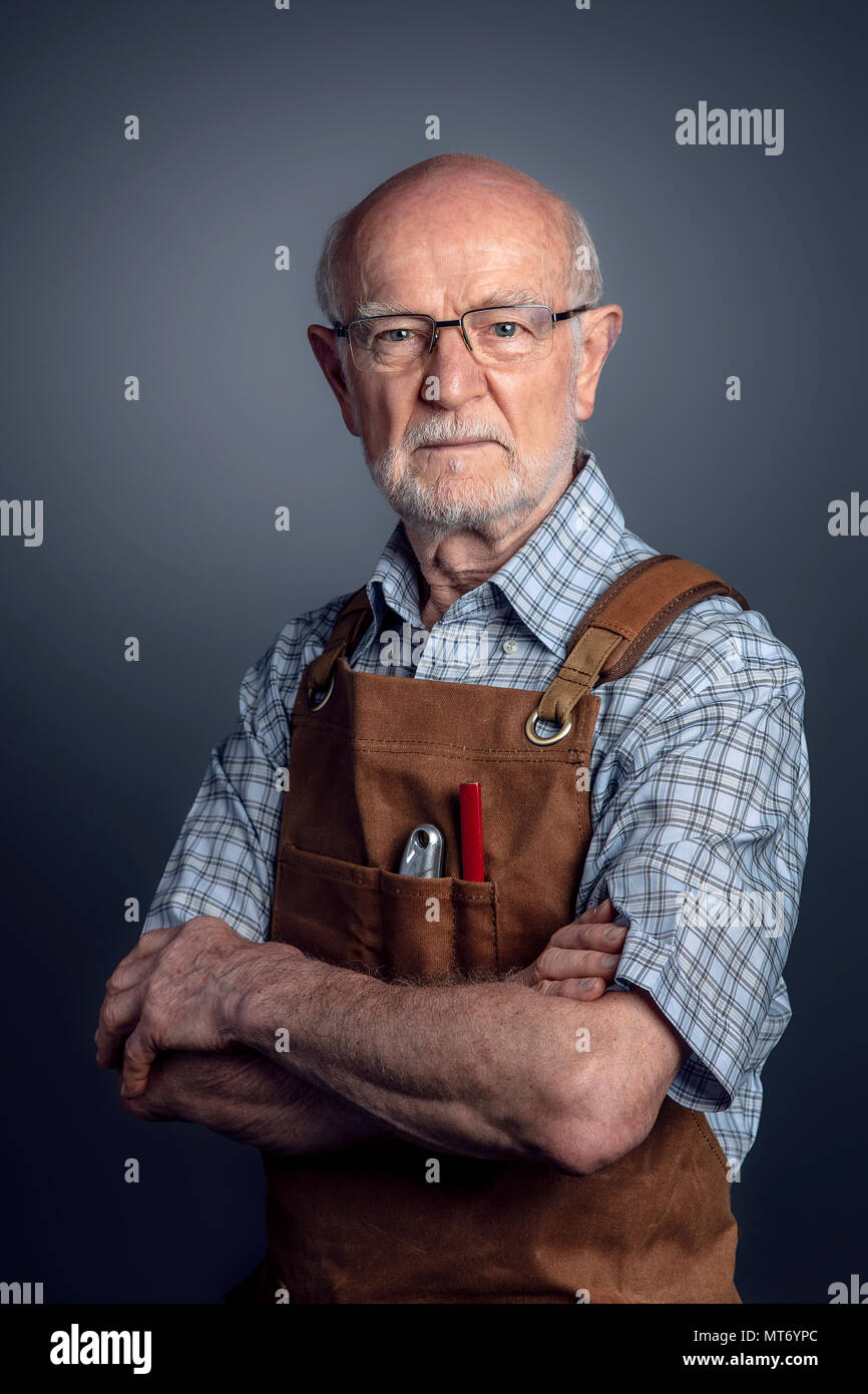 Carpenter craftsman wood carpentry hi-res stock photography and images ...