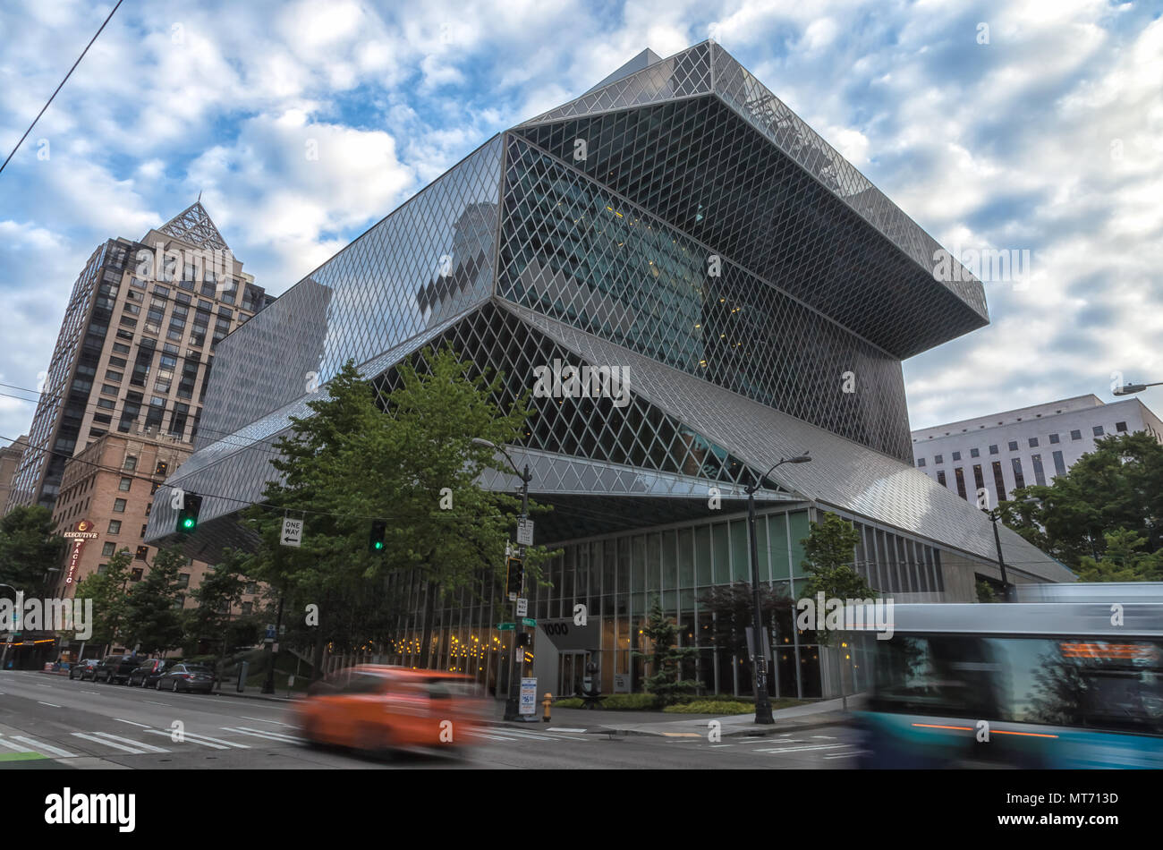 Seattle structure hi-res stock photography and images - Alamy