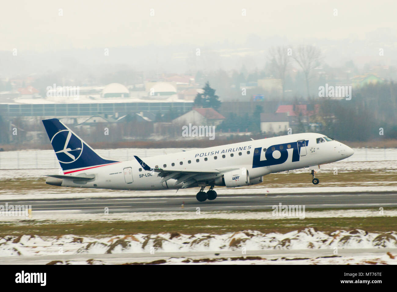 Lot polish airlines embraer plane hi-res stock photography and images ...