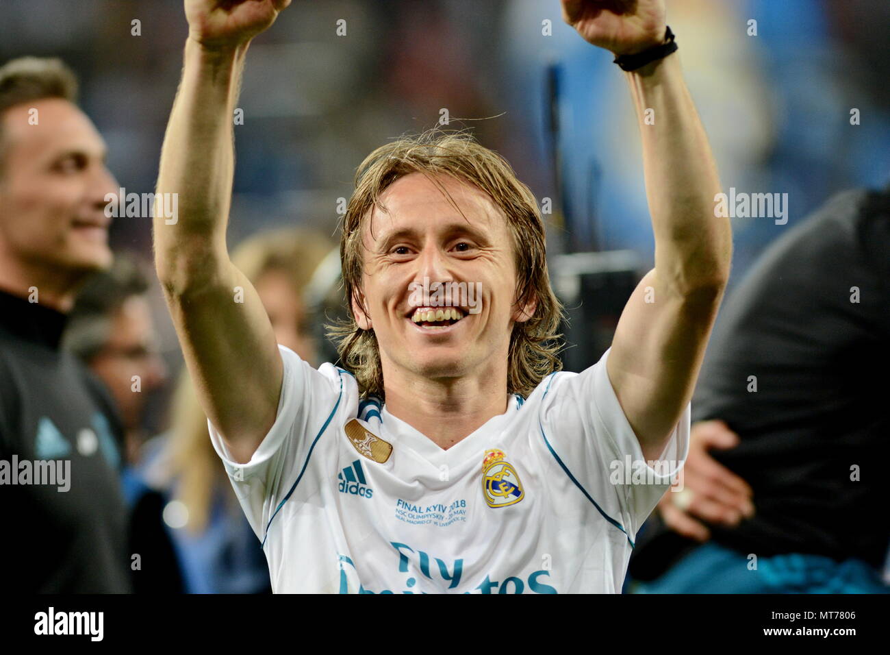 Modric 2018 champions league trophy hi-res stock photography and images ...