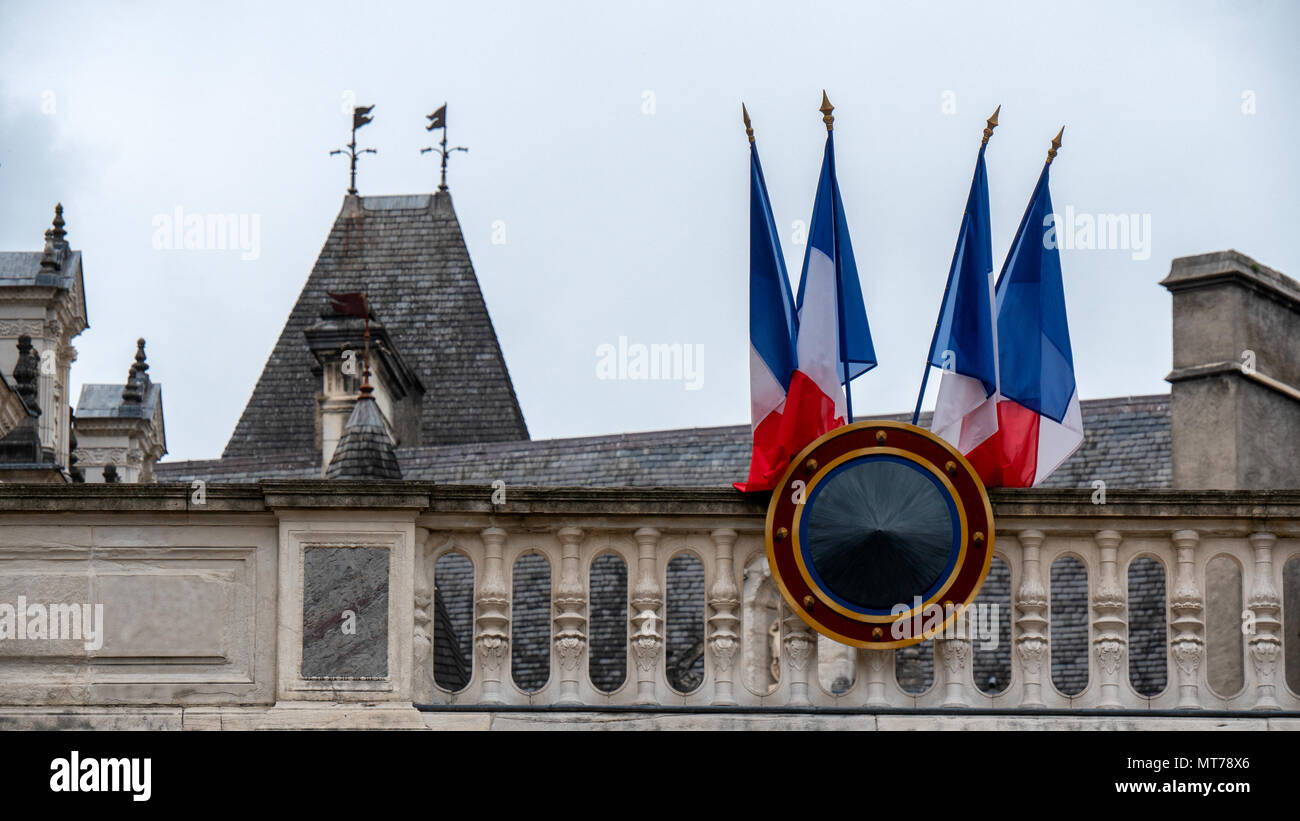 the french flag on a building Stock Photo - Alamy