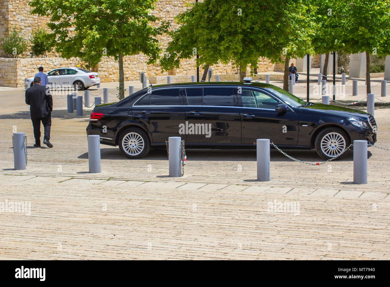 9 May 2018 A large Mercedes Benz stretched limo parked outside the Yad ...
