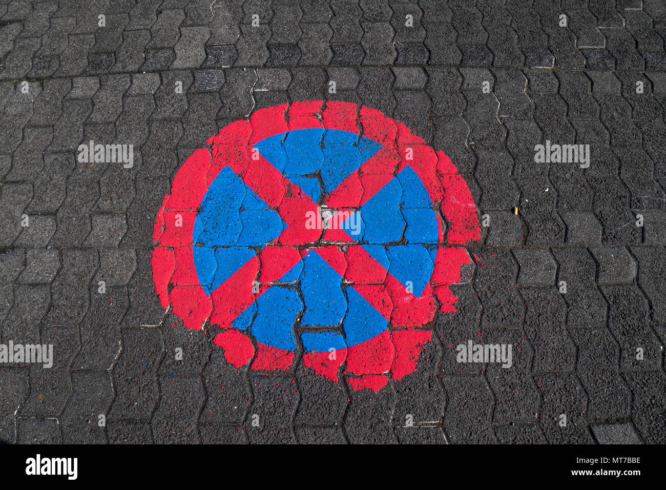 texture No Parking Stock Photo - Alamy