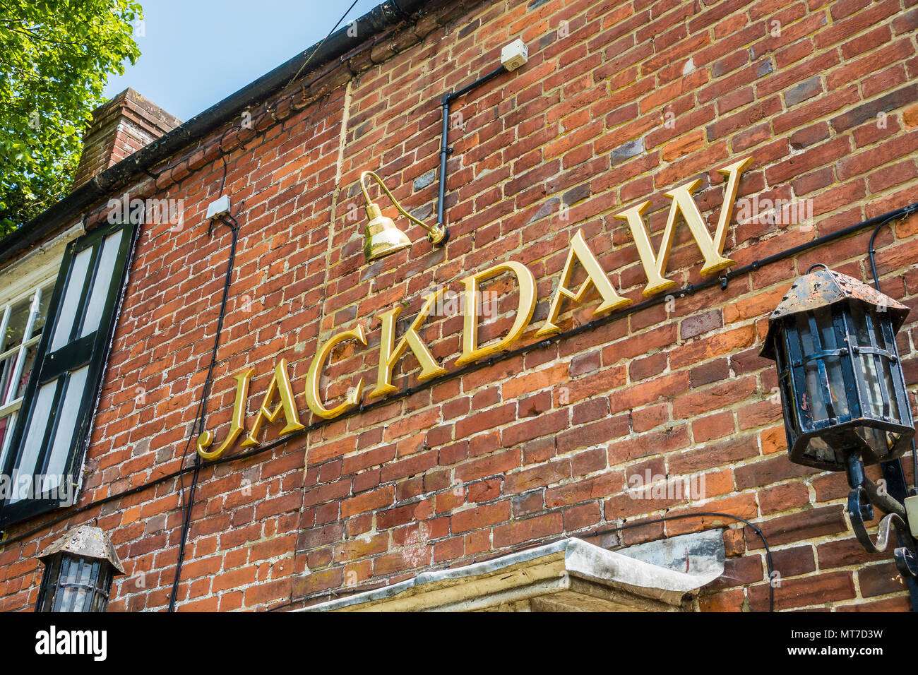 Jackdaw pub hi-res stock photography and images - Alamy