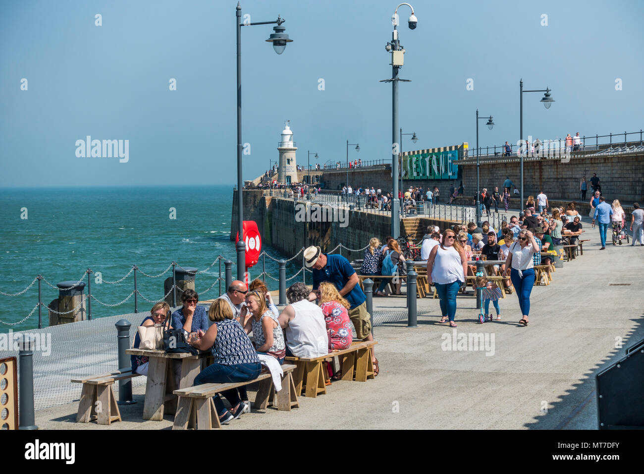 Folkestone harbour arm hi-res stock photography and images - Alamy